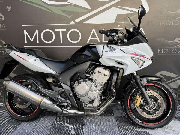 Honda CBF 2011 in Prienai, with an engine capacity of 0.60 L and mileage of 20 thousand km for 3200 €, photo 5 on AUTOMOTO.COM.LV