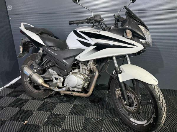 Honda CBF 2012 in Taurage, with an engine capacity of 0.13 L and mileage of 14 thousand km for 1050 €, photo 2 on AUTOMOTO.COM.LV