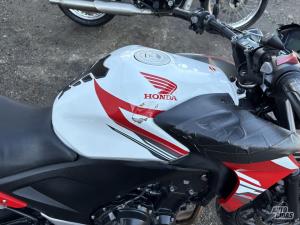 Honda CBF 2015 in Kelme, with an engine capacity of 0.50 L and mileage of 47 thousand km for 1630 €, photo 17 on AUTOMOTO.COM.LV