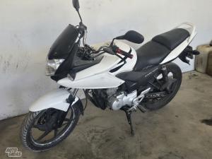 Balts Honda CBF 2011 Šauļi, ar dzinēja tilpumu 0.13 L un nobraukumu 4 tūkst. km par 850 €, foto 5 vietnē AUTOMOTO.COM.LV
