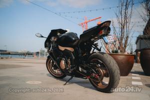 Черный Хонда CBR 1000RR 2006 в Таллин, объемом двигателя 1.00 л и пробегом 51 тыс. км за 7900 €, фото 11 на AUTOMOTO.COM.LV
