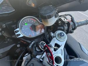 Черный Хонда CBR 1000RR 2008 в Тарту, объемом двигателя 1.00 л и пробегом 35 тыс. км за 6000 €, фото 7 на AUTOMOTO.COM.LV