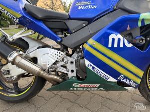 Хонда CBR 1000RR 2007 в Кельме, объемом двигателя 0.00 л и пробегом 0 тыс. км за 850 €, фото 11 на AUTOMOTO.COM.LV
