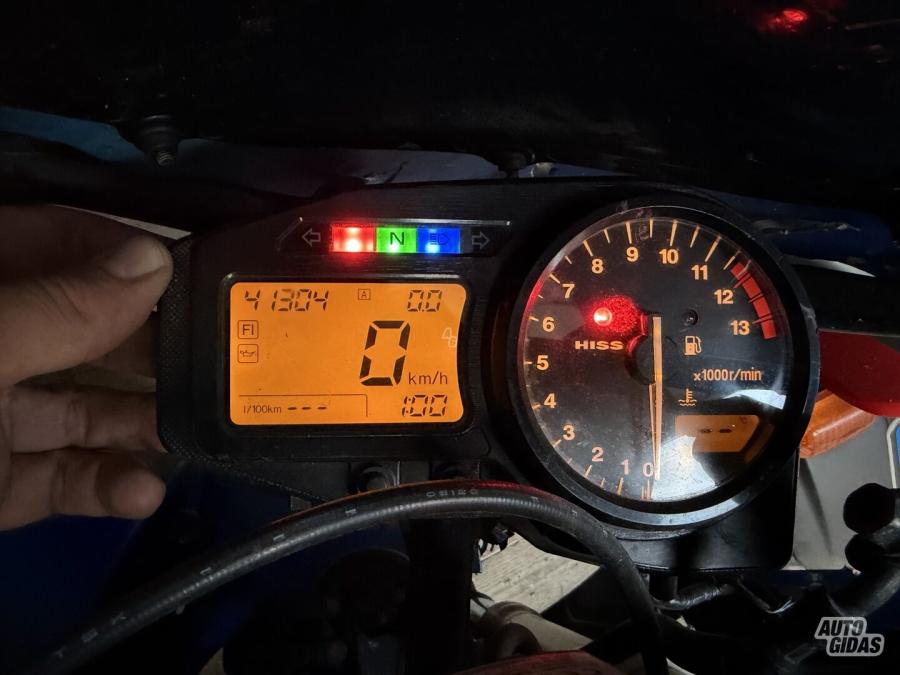 Хонда CBR 1000RR 2007 в Кельме, объемом двигателя 0.00 л и пробегом 0 тыс. км за 850 €, фото 14 на AUTOMOTO.COM.LV