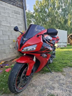 Хонда CBR 1000RR 2007 в Валка, объемом двигателя 1.00 л и пробегом 0 тыс. км за 3350 €, фото 7 на AUTOMOTO.COM.LV