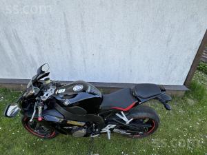 Хонда CBR 1000RR 2009 в Рига, объемом двигателя 1.00 л и пробегом 0 тыс. км за 5500 €, фото 11 на AUTOMOTO.COM.LV