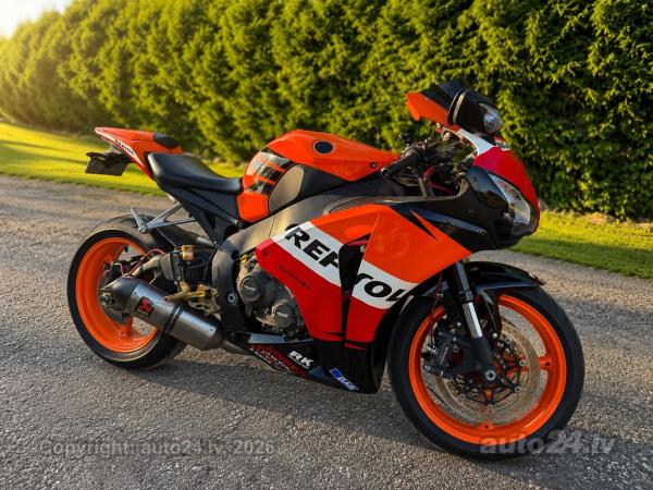 Хонда CBR 1000RR 2009 в Йыхви, объемом двигателя 1.00 л и пробегом 51 тыс. км за 5499 €, фото 3 на AUTOMOTO.COM.LV