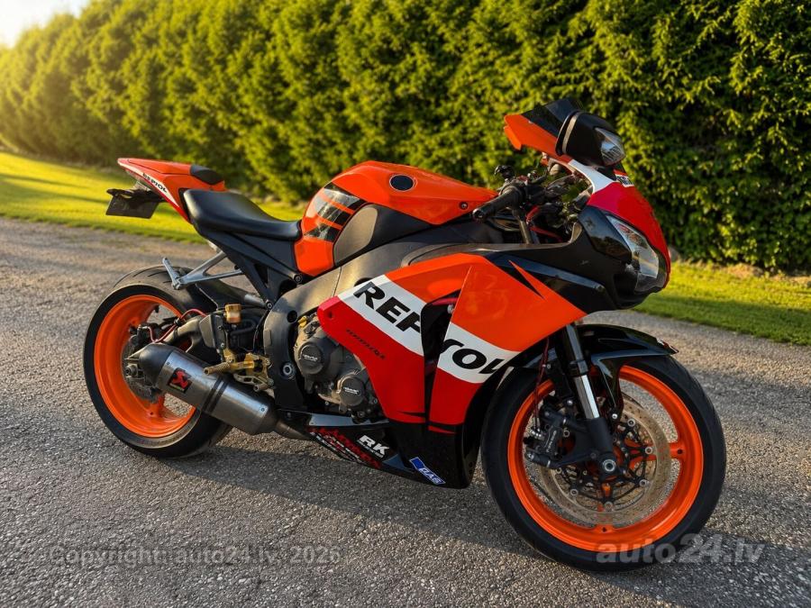 Хонда CBR 1000RR 2009 в Йыхви, объемом двигателя 1.00 л и пробегом 51 тыс. км за 5499 €, фото 4 на AUTOMOTO.COM.LV