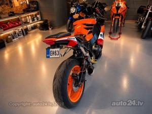 Хонда CBR 1000RR 2009 в Йыхви, объемом двигателя 1.00 л и пробегом 51 тыс. км за 5499 €, фото 5 на AUTOMOTO.COM.LV
