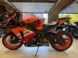 Хонда CBR 1000RR 2009 в Йыхви, объемом двигателя 1.00 л и пробегом 51 тыс. км за 5499 €, фото 8 на AUTOMOTO.COM.LV
