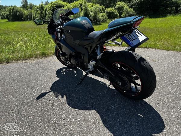 Хонда CBR 1000RR 2012 в Молетай, объемом двигателя 0.00 л и пробегом 0 тыс. км за 6500 €, фото 5 на AUTOMOTO.COM.LV