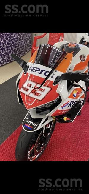 Хонда CBR 1000RR 2018 в Рига, объемом двигателя 1.00 л и пробегом 0 тыс. км за 14200 €, фото 11 на AUTOMOTO.COM.LV