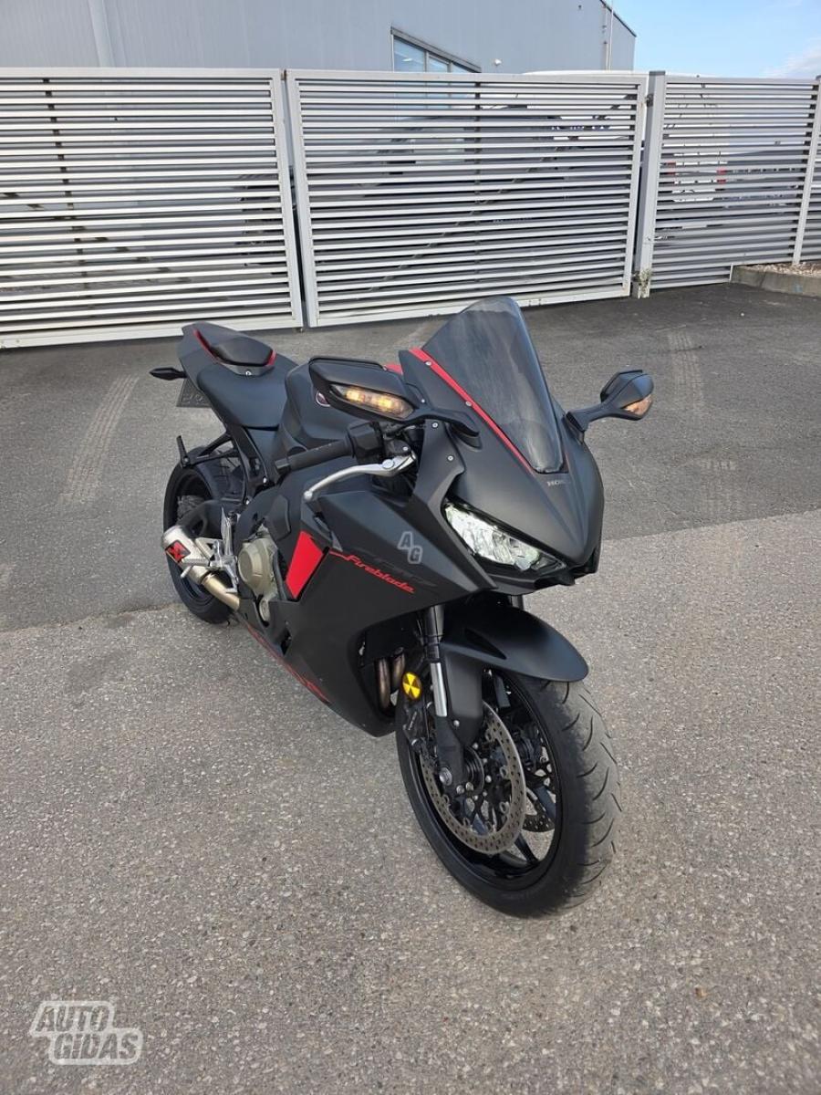 Honda CBR 1000RR 2019 Kauņa, ar dzinēja tilpumu 0.00 L un nobraukumu 0 tūkst. km par 10500 €, foto 5 vietnē AUTOMOTO.COM.LV