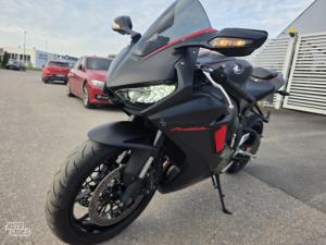 Honda CBR 1000RR 2019 Kauņa, ar dzinēja tilpumu 0.00 L un nobraukumu 0 tūkst. km par 10500 €, foto 7 vietnē AUTOMOTO.COM.LV