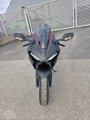 Honda CBR 1000RR 2019 Kauņa, ar dzinēja tilpumu 0.00 L un nobraukumu 0 tūkst. km par 10500 €, foto 18 vietnē AUTOMOTO.COM.LV