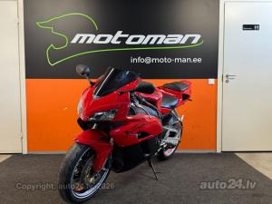 Красный Хонда CBR 1000RR 2004 в Тарту, объемом двигателя 1.00 л и пробегом 62 тыс. км за 4290 €, фото 9 на AUTOMOTO.COM.LV