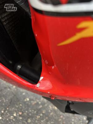 Красный Хонда CBR 1000RR 2006 в Утена, объемом двигателя 1.00 л и пробегом 69 тыс. км за 4350 €, фото 13 на AUTOMOTO.COM.LV