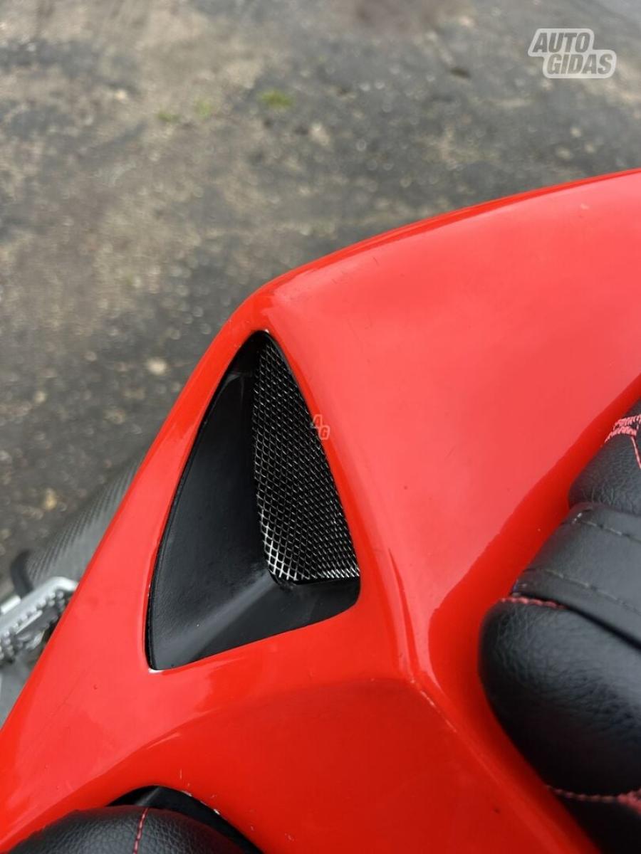 Красный Хонда CBR 1000RR 2006 в Утена, объемом двигателя 1.00 л и пробегом 69 тыс. км за 4350 €, фото 17 на AUTOMOTO.COM.LV