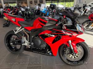 Red Honda CBR 1000RR 2006 in Tallinn, with an engine capacity of 1.00 L and mileage of 41 thousand km for 5490 €, photo  on AUTOMOTO.COM.LV