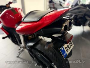 Sarkans Honda CBR 1000RR 2007 Tallina, ar dzinēja tilpumu 1.00 L un nobraukumu 24 tūkst. km par 4990 €, foto 14 vietnē AUTOMOTO.COM.LV