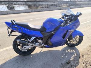 Honda CBR 1100XX 1999 Preiļi, ar dzinēja tilpumu 1.14 L un nobraukumu 0 tūkst. km par 2650 €, foto 4 vietnē AUTOMOTO.COM.LV