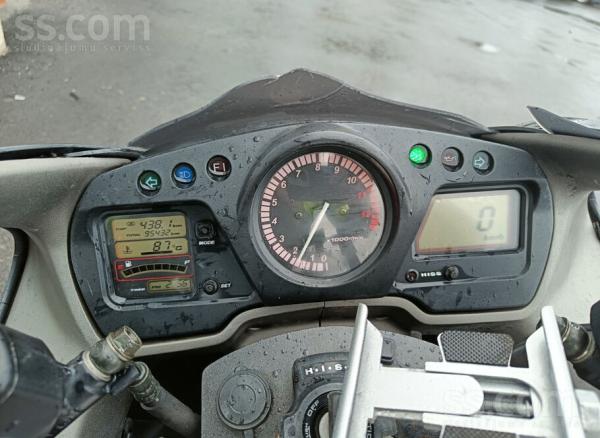 Honda CBR 1100XX 2005 in Riga, with an engine capacity of 1.10 L and mileage of 0 thousand km for 1550 €, photo 6 on AUTOMOTO.COM.LV