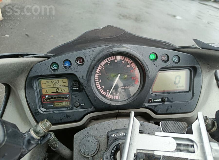 Хонда CBR 1100XX 2005 в Рига, объемом двигателя 1.10 л и пробегом 0 тыс. км за 1550 €, фото 7 на AUTOMOTO.COM.LV