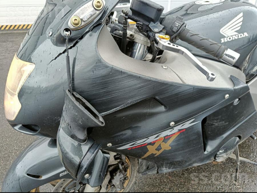 Хонда CBR 1100XX 2005 в Рига, объемом двигателя 1.10 л и пробегом 0 тыс. км за 1550 €, фото 10 на AUTOMOTO.COM.LV