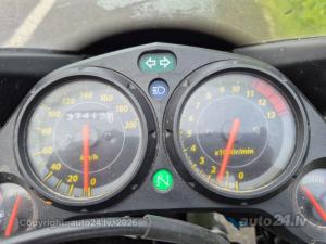 Черный Хонда CBR 125 2007 в Таллин, объемом двигателя 0.13 л и пробегом 37 тыс. км за 750 €, фото 6 на AUTOMOTO.COM.LV