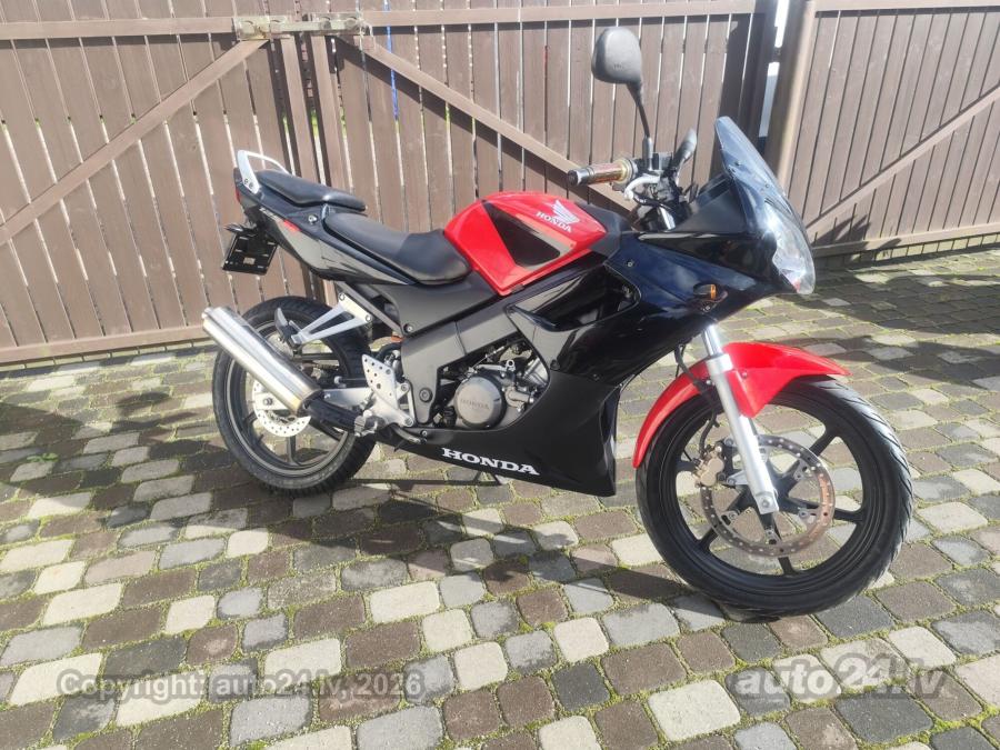 Хонда CBR 125 2004 в Таллин, объемом двигателя 0.00 л и пробегом 27 тыс. км за 999 €, фото 1 на AUTOMOTO.COM.LV