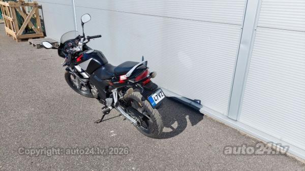 Honda CBR 125 2005 in Viljandi, with an engine capacity of 0.00 L and mileage of 19 thousand km for 1699 €, photo 1 on AUTOMOTO.COM.LV