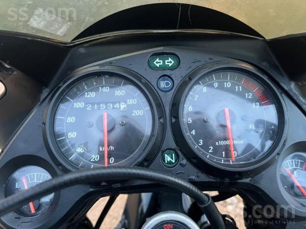 Honda CBR 125 2008 in Madona, with an engine capacity of 0.13 L and mileage of 0 thousand km for 1700 €, photo 9 on AUTOMOTO.COM.LV