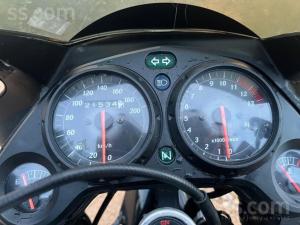 Хонда CBR 125 2008 в Мадона, объемом двигателя 0.13 л и пробегом 0 тыс. км за 1700 €, фото 10 на AUTOMOTO.COM.LV