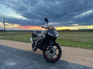 Honda CBR 125 2008 Madona, ar dzinēja tilpumu 0.13 L un nobraukumu 0 tūkst. km par 1600 €, foto  vietnē AUTOMOTO.COM.LV