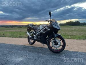 Honda CBR 125 2008 Madona, ar dzinēja tilpumu 0.13 L un nobraukumu 0 tūkst. km par 1600 €, foto 3 vietnē AUTOMOTO.COM.LV