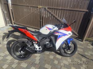 Хонда CBR 125 2014 в Таллин, объемом двигателя 0.13 л и пробегом 29 тыс. км за 2150 €, фото 6 на AUTOMOTO.COM.LV