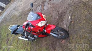 Honda CBR 125R 2004 Limbaži, ar dzinēja tilpumu 0.13 L un nobraukumu 0 tūkst. km par 1200 €, foto 6 vietnē AUTOMOTO.COM.LV