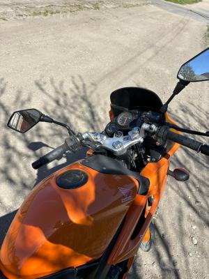 Honda CBR 125R 2004 Daugavpils, ar dzinēja tilpumu 0.13 L un nobraukumu 0 tūkst. km par 1250 €, foto 4 vietnē AUTOMOTO.COM.LV
