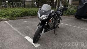Хонда CBR 125R 2006 в Рига, объемом двигателя 0.13 л и пробегом 0 тыс. км за 1500 €, фото  на AUTOMOTO.COM.LV