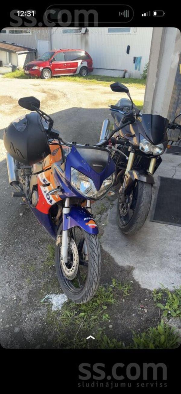 Honda CBR 125R 2006 in Riga, with an engine capacity of 0.13 L and mileage of 0 thousand km for 1370 €, photo 2 on AUTOMOTO.COM.LV
