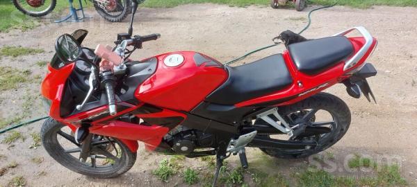 Honda CBR 125R 2008 in Kuldiga, with an engine capacity of 0.13 L and mileage of 0 thousand km for 1200 €, photo 1 on AUTOMOTO.COM.LV