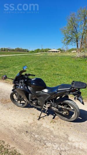 Honda CBR 125R 2012 Aizkraukle, ar dzinēja tilpumu 0.13 L un nobraukumu 0 tūkst. km par 1950 €, foto  vietnē AUTOMOTO.COM.LV