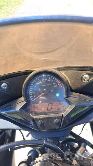 Хонда CBR 125R 2012 в Айзкраукле, объемом двигателя 0.13 л и пробегом 0 тыс. км за 1950 €, фото 6 на AUTOMOTO.COM.LV