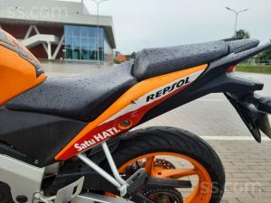 Хонда CBR 125R 2012 в Резекне, объемом двигателя 0.13 л и пробегом 0 тыс. км за 2250 €, фото 5 на AUTOMOTO.COM.LV