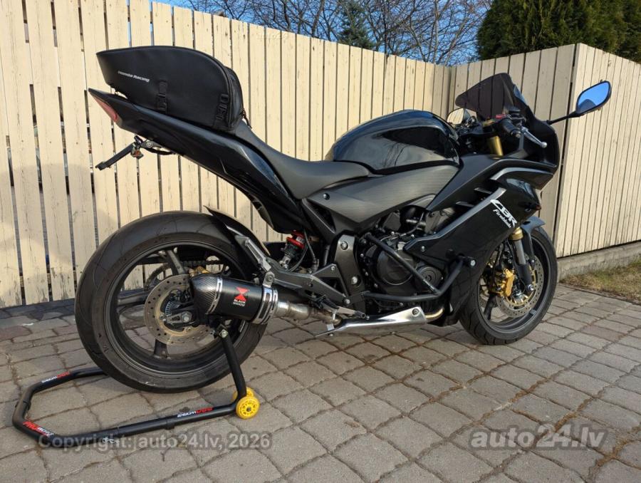 Черный Хонда CBR 600 2011 в Таллин, объемом двигателя 0.60 л и пробегом 39 тыс. км за 4500 €, фото 1 на AUTOMOTO.COM.LV