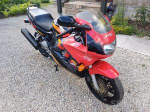 Хонда CBR 600 1995 в Бауска, объемом двигателя 0.60 л и пробегом 0 тыс. км за 980 €, фото 4 на AUTOMOTO.COM.LV