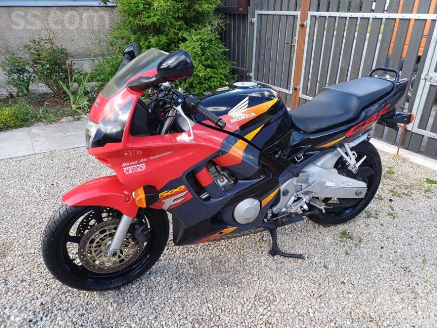 Хонда CBR 600 1995 в Бауска, объемом двигателя 0.60 л и пробегом 0 тыс. км за 980 €, фото 6 на AUTOMOTO.COM.LV
