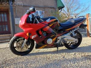 Honda CBR 600 1996 in Bauska, with an engine capacity of 0.60 L and mileage of 0 thousand km for 980 €, photo 3 on AUTOMOTO.COM.LV