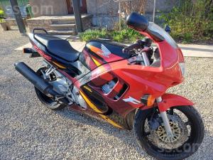 Honda CBR 600 1996 in Bauska, with an engine capacity of 0.60 L and mileage of 0 thousand km for 980 €, photo 9 on AUTOMOTO.COM.LV