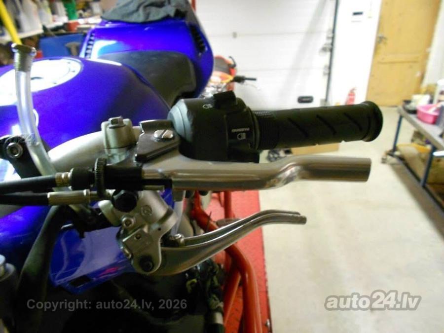 Honda CBR 600 2004 in Tallinn, with an engine capacity of 0.60 L and mileage of 0 thousand km for 3700 €, photo 8 on AUTOMOTO.COM.LV